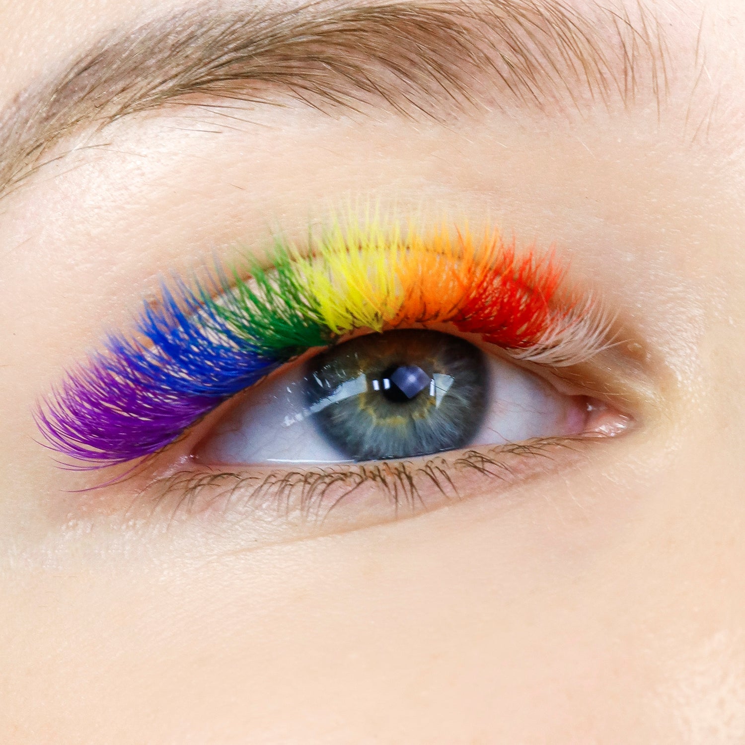 What are Cluster Lashes? A Comprehensive Guide